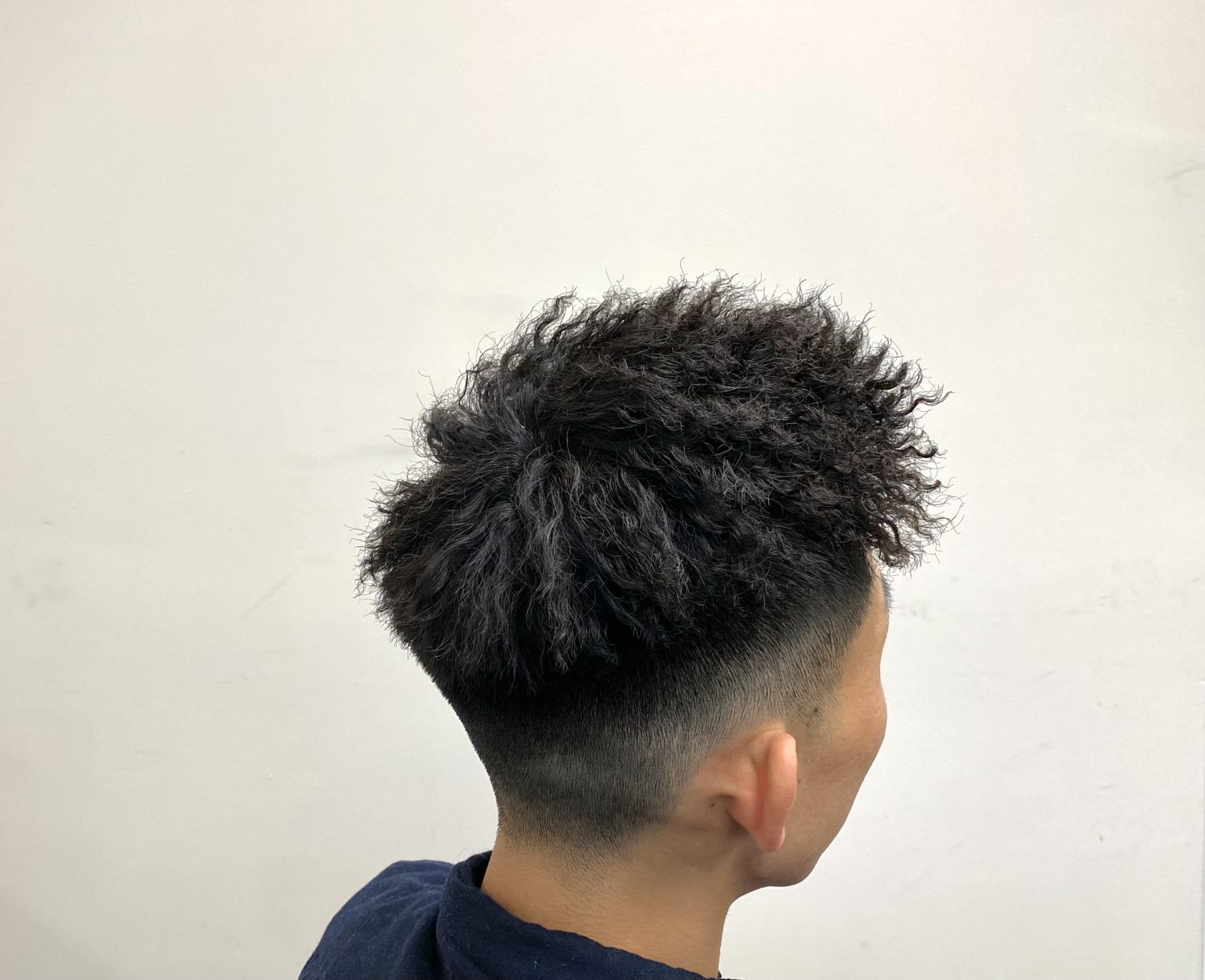 針金パーマ | 大阪 美容室 JOYBOX（ジョイボックス）sleek（スリーク）