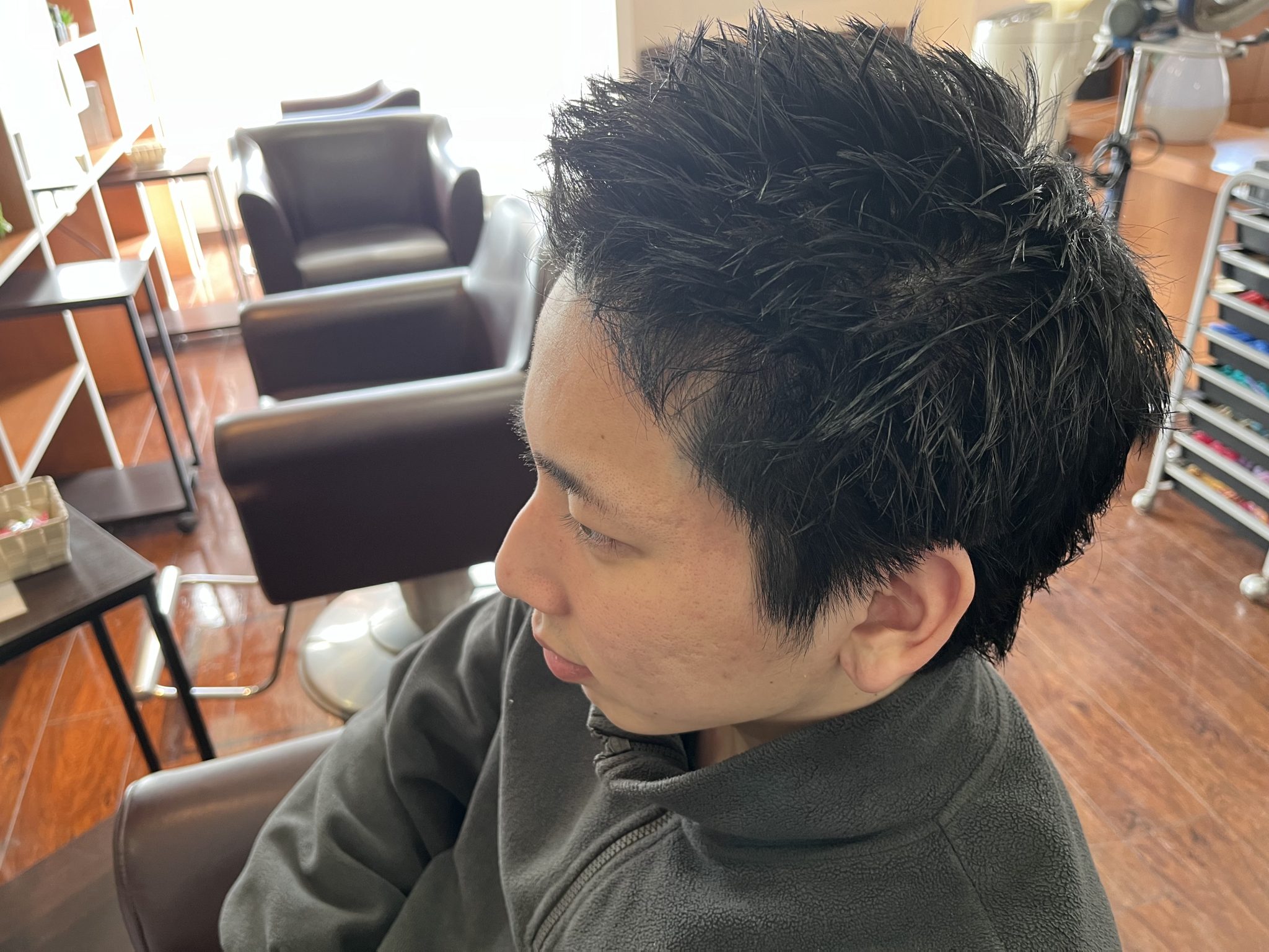 スパイキーショートスタイル | 大阪 美容室 JOYBOX（ジョイボックス）sleek（スリーク）